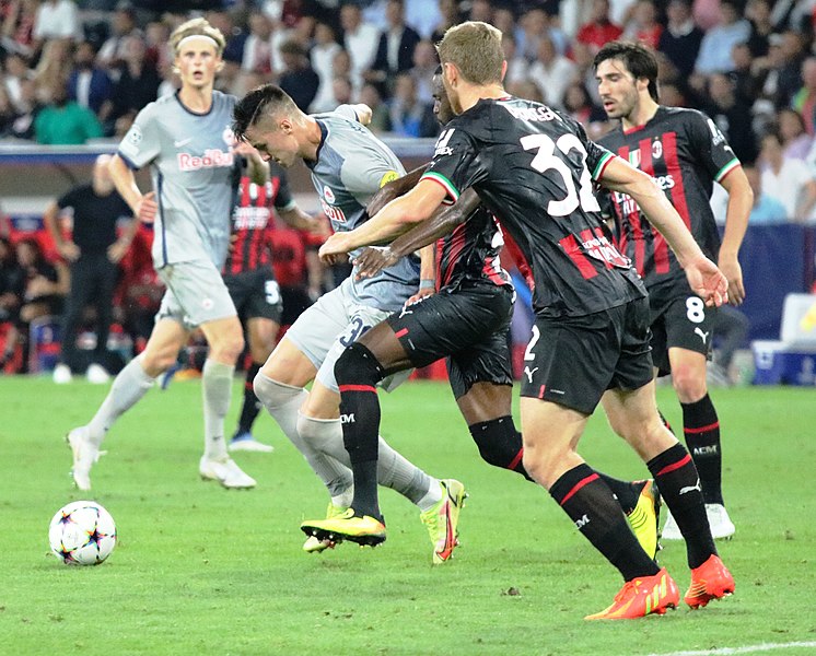 Transfer Track - Breaking Transfer News and Rumors